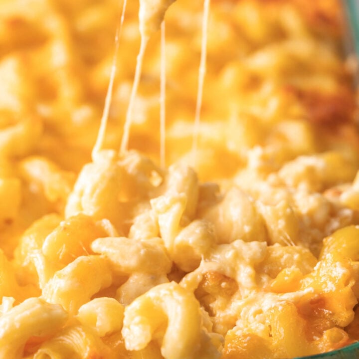 Southern Baked Mac and Cheese (Soul Food Recipe) - Cooks with Soul