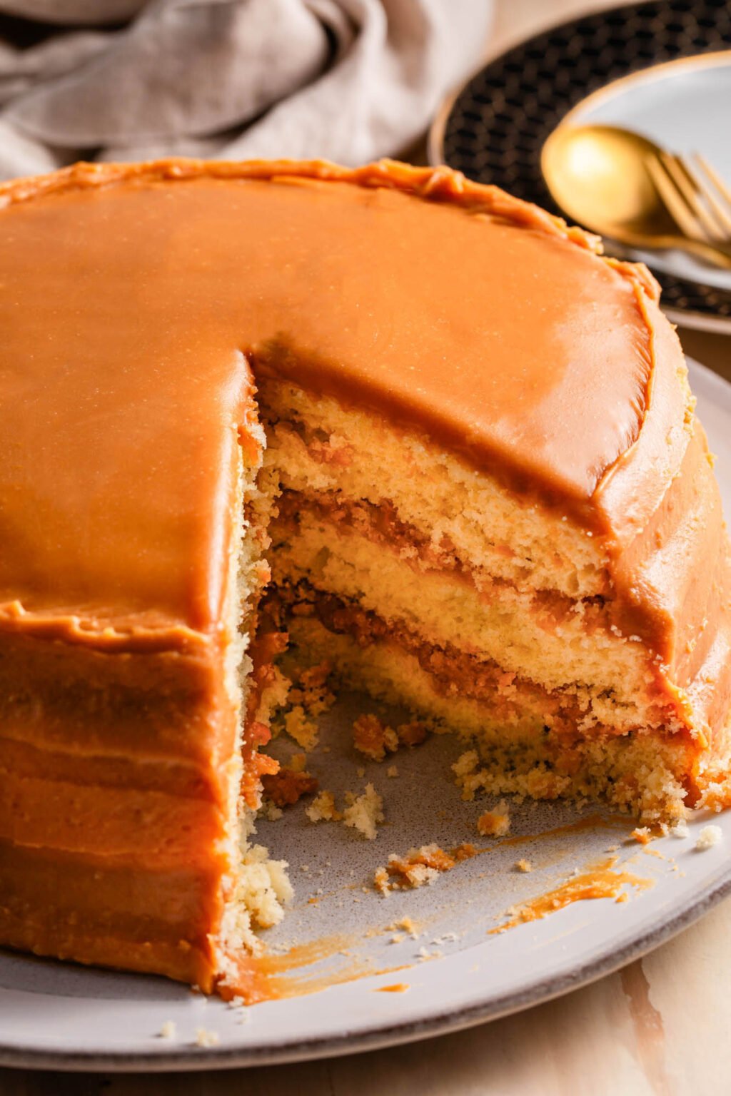 Old Fashioned Caramel Cake Recipe - Cooks with Soul