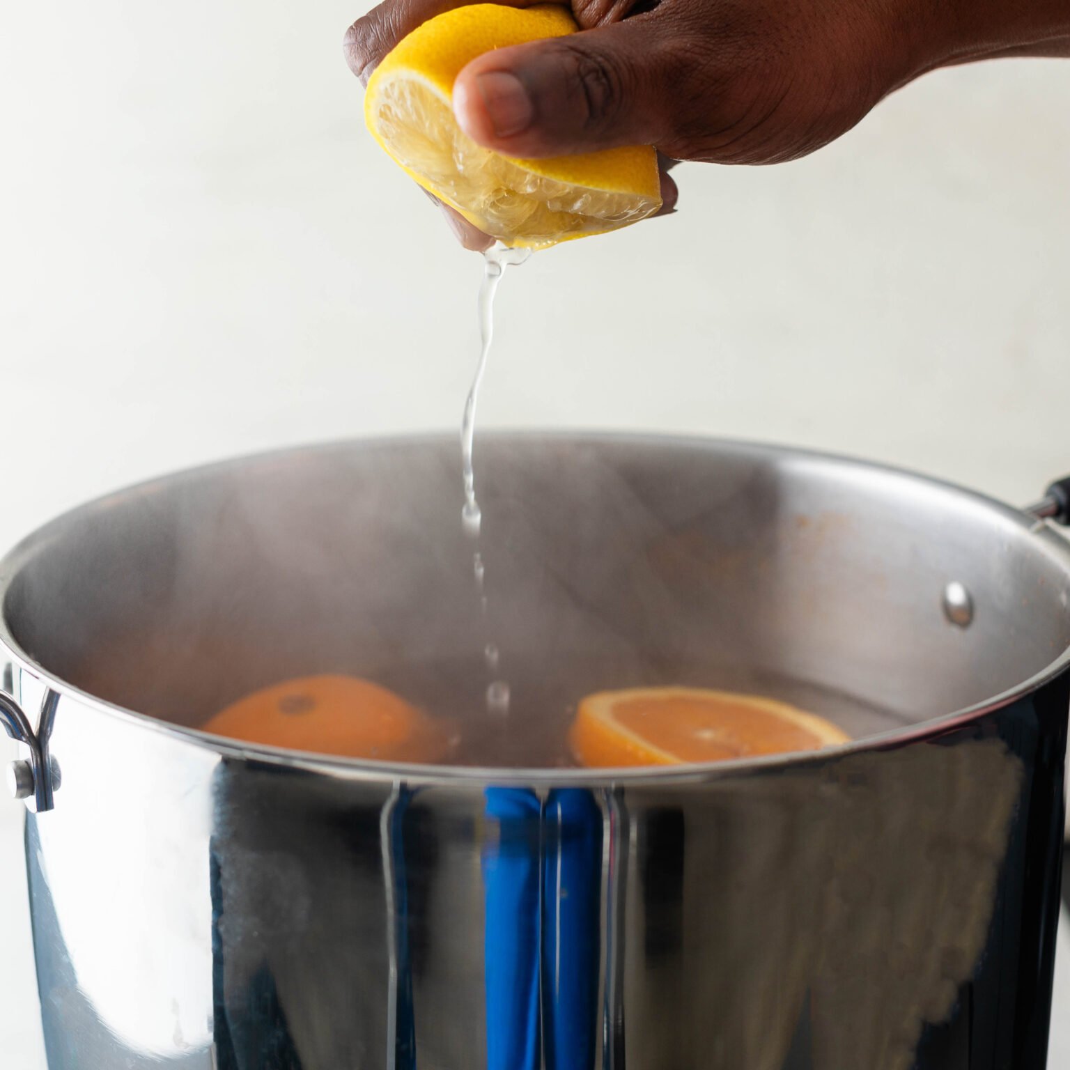 The BEST Seafood Boil Recipe with Cajun Butter Sauce - Cooks with Soul