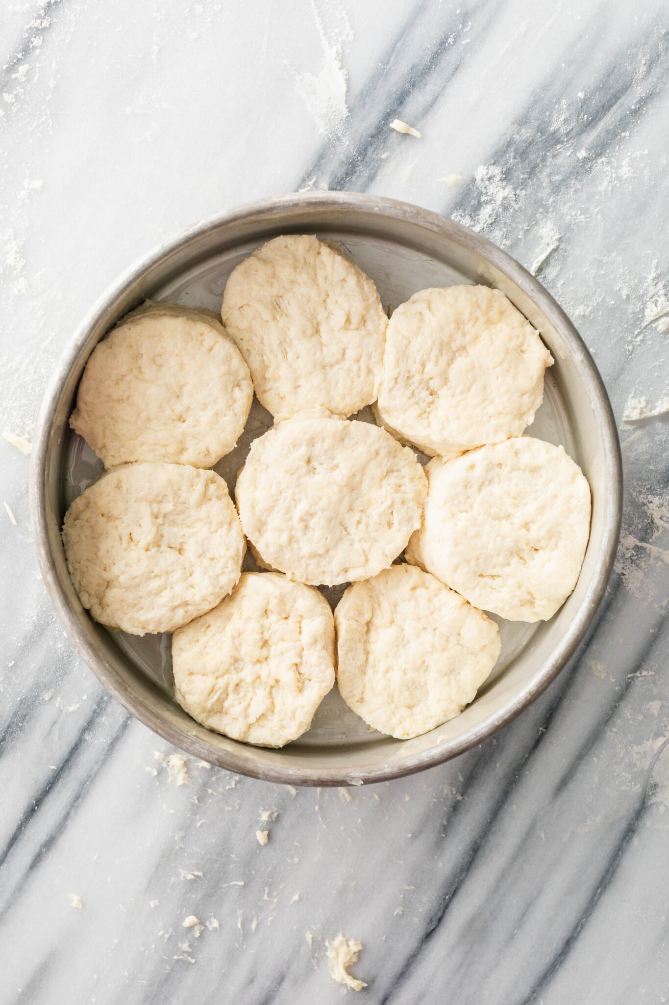 Old Fashioned Buttermilk Biscuits (Southern Recipe) - Cooks with Soul