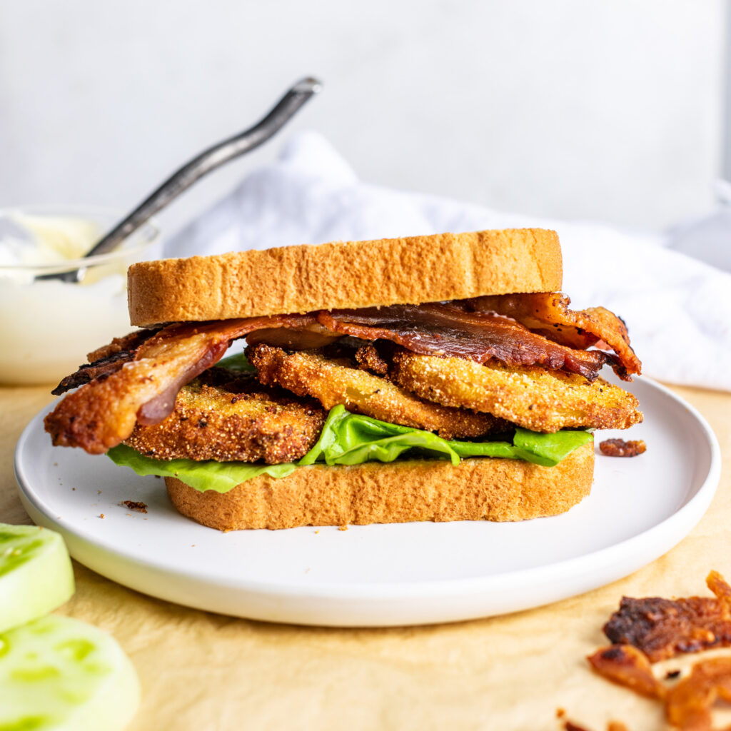 Fried Green Tomato Sandwich (BLT Recipe) - Cooks with Soul