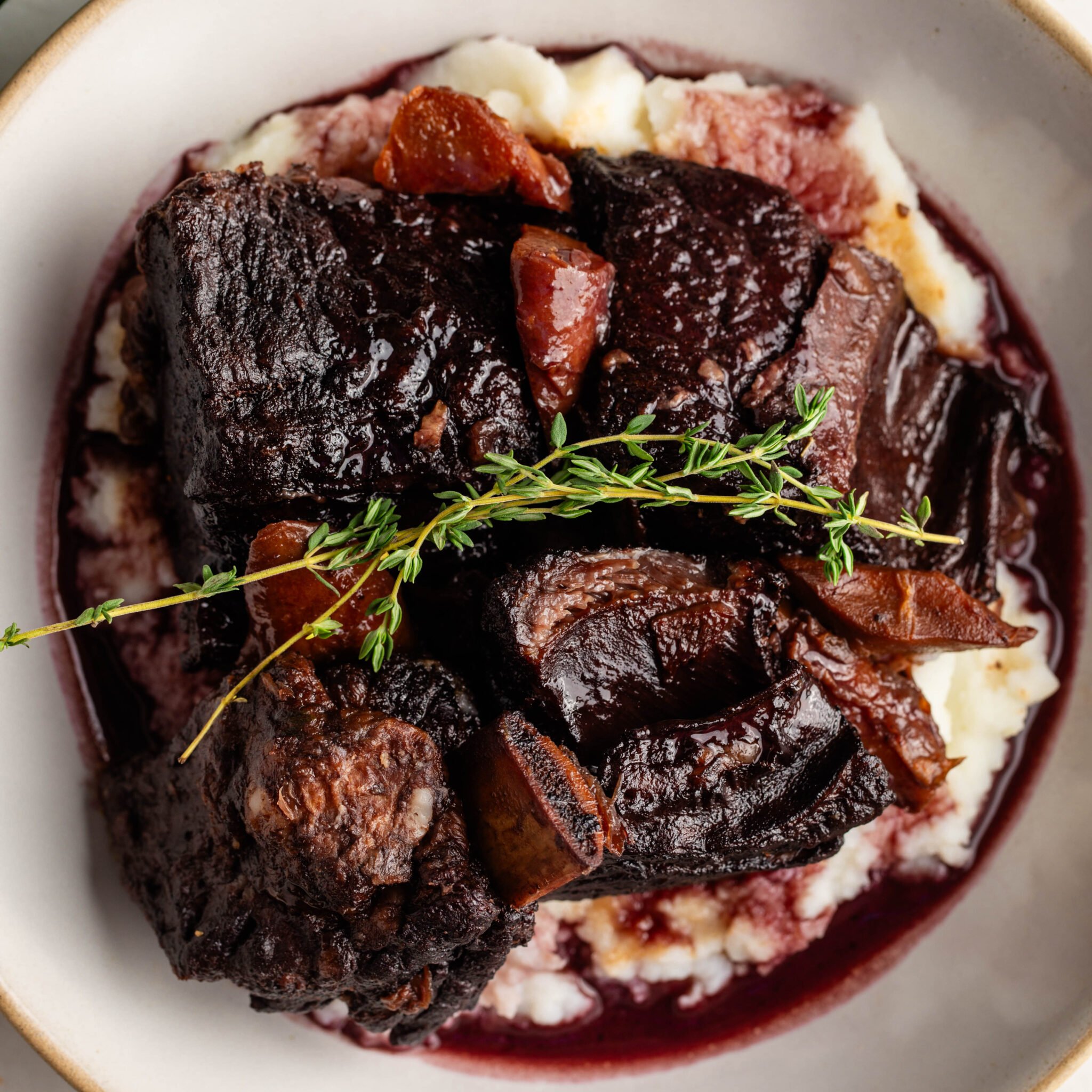 Braised Beef Short Ribs Recipe with Red Wine Sauce - Cooks with Soul
